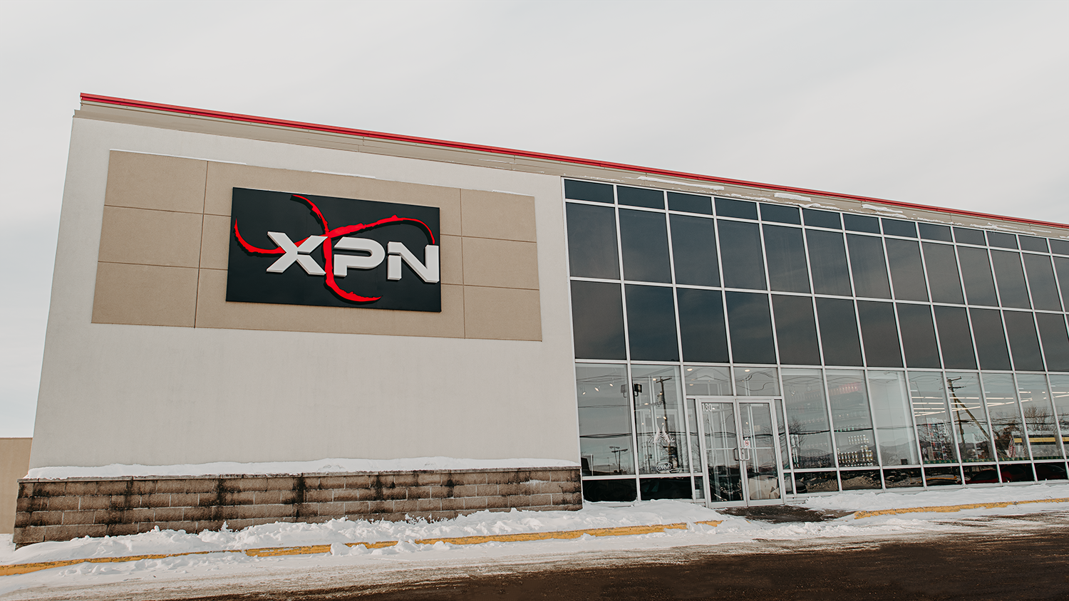 XPN pushes its limits by opening its very first store!||XPN repousse ...